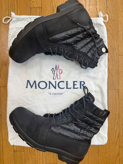 Moncler ćizme 41