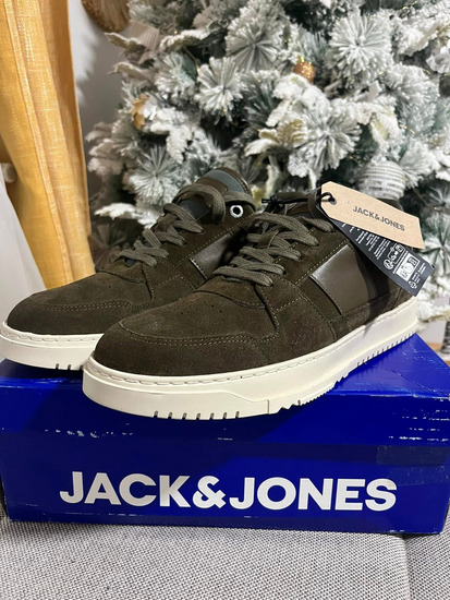 Jack&Jones 45/46 NOVO