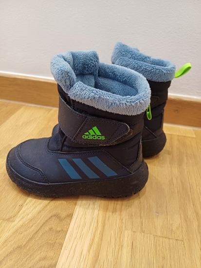 Adidas čizmice 27