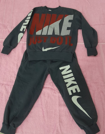 Nike komplet za dečaka