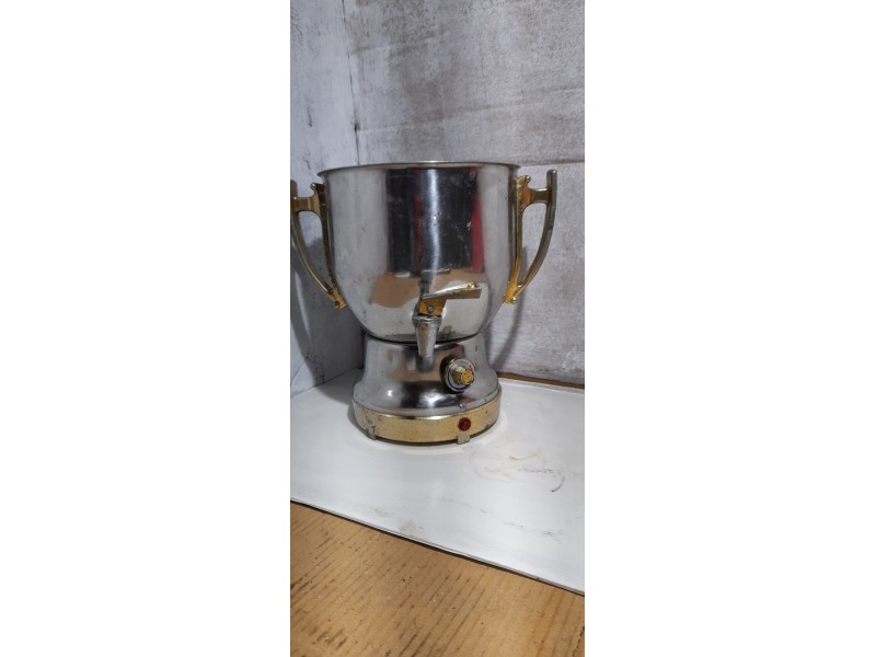 SAMOVAR