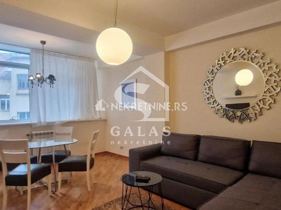 Stari grad, Centar, 2.0 stan, 55m2, 750 EUR