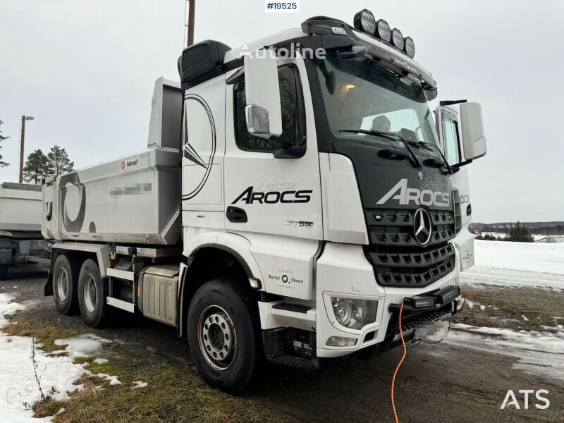 Mercedes-Benz Arocs 2658 6x4 Tipper w/ 2015 Maur Triple Trailer kiper