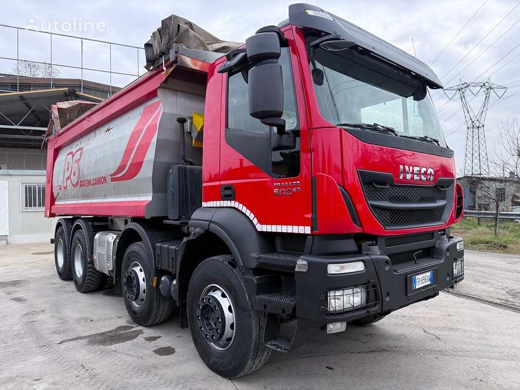 IVECO Trakker 500 kiper