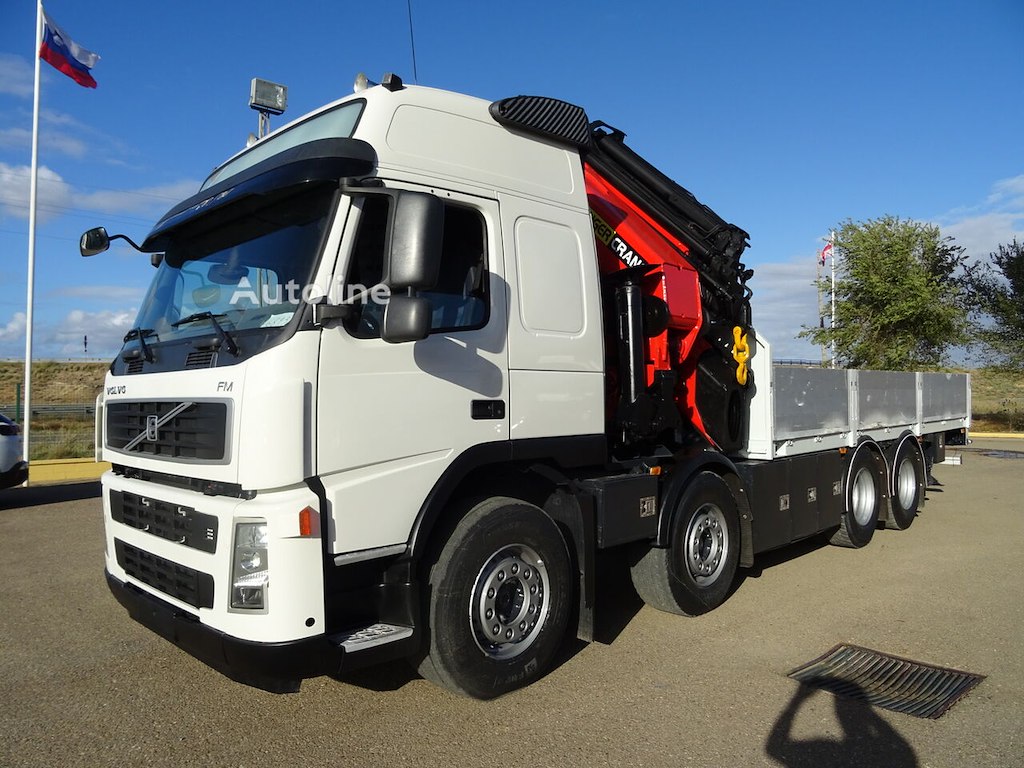 Volvo FH 400 kamion s ravnom platformom