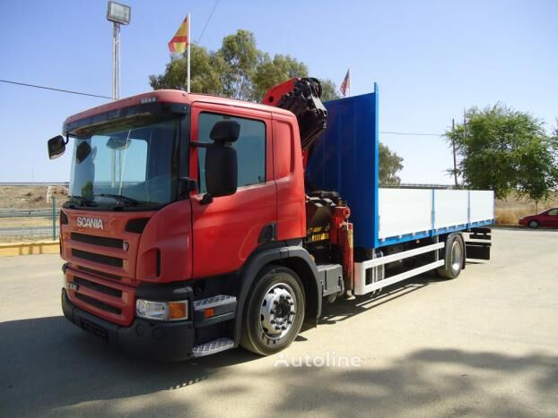 Scania P 230 kamion s ravnom platformom