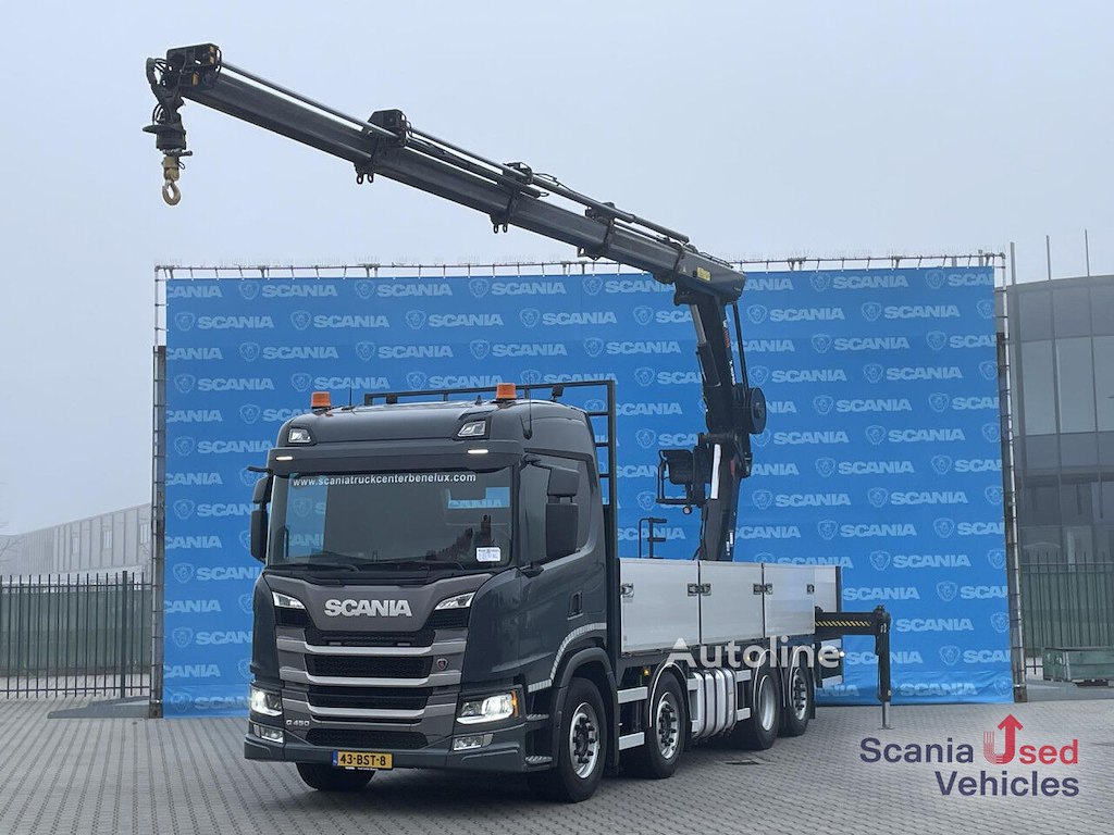 Scania G 450 kamion s ravnom platformom