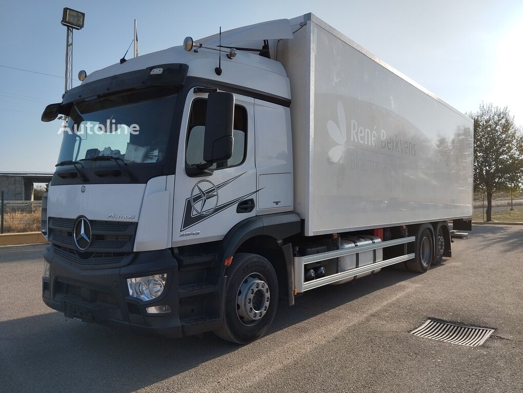 Mercedes-Benz ACTROS 25 43 kamion furgon