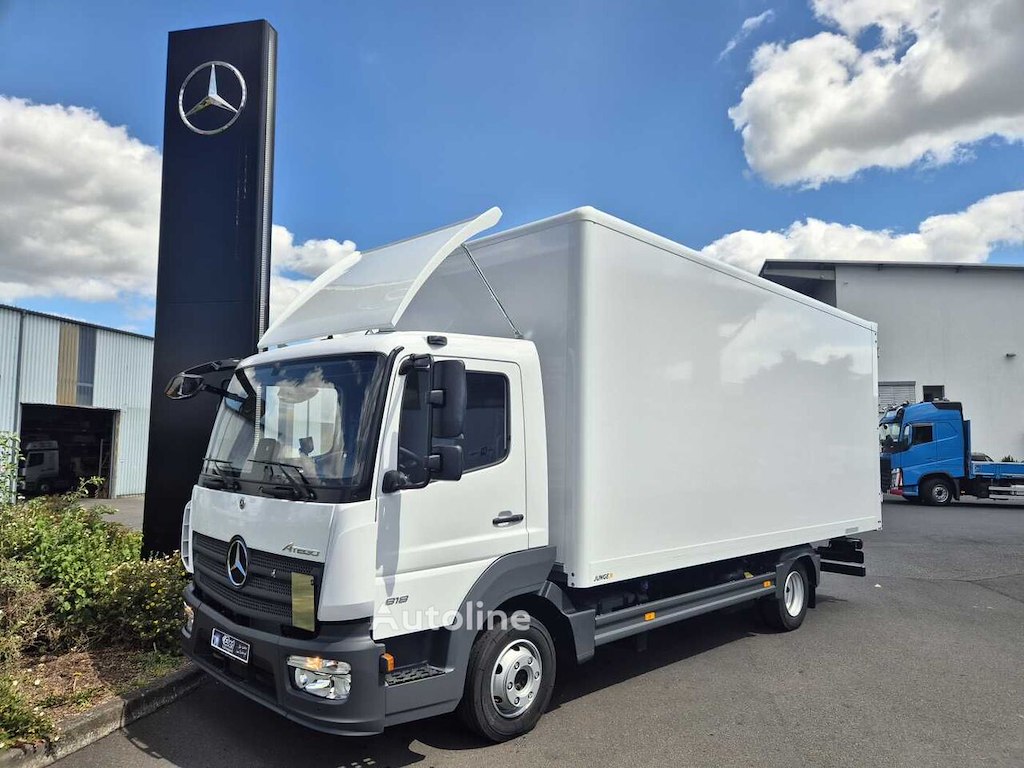 Mercedes-Benz Atego 818 L Koffer, 4 Stück vorhanden kamion furgon