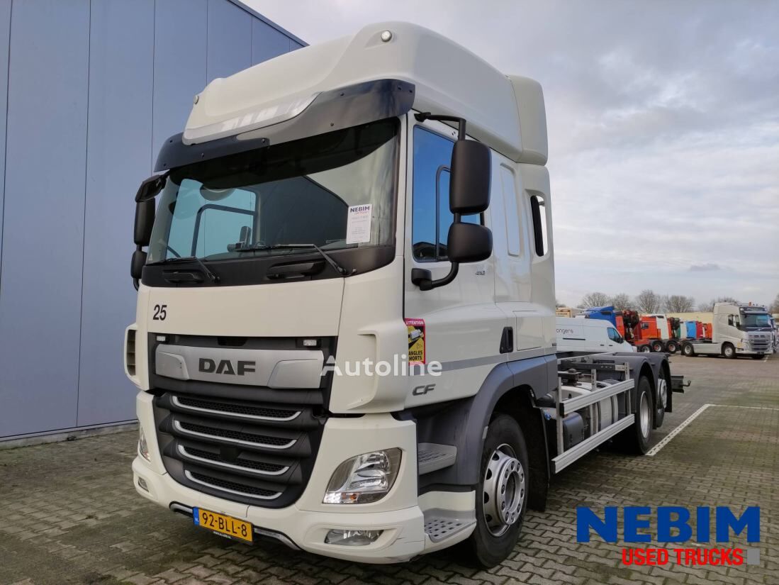 DAF CF410 6x2 ADR/VLG AT - 20" Twist locks kamion šasija