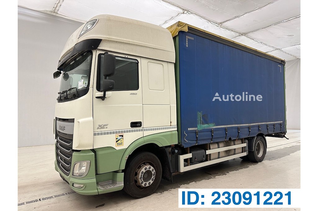 DAF XF 460 Super Space Cab kamion sa klizna zavesa cerada