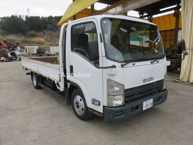 Isuzu ELF kamion s ravnom platformom < 3.5t