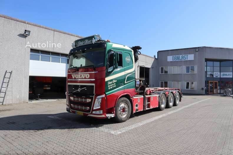 Volvo FH 540 EURO 6 kamion sa kukom za podizanje tereta