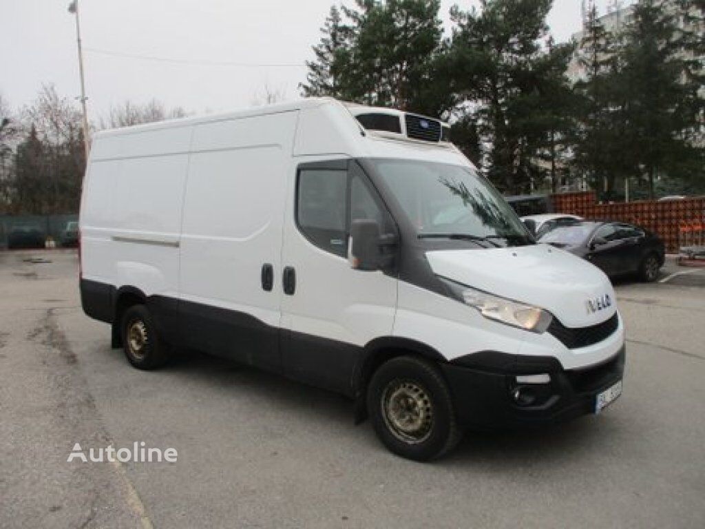 IVECO Daily 35S15V chladící s el. zásuvkou minibus hladnjača