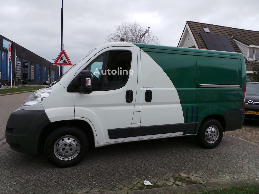 Peugeot Boxer 330 2.2 HDI 130pk L1H1 Airco laki furgon