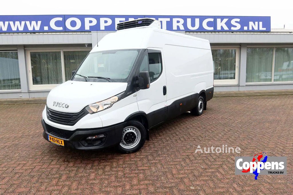 IVECO Daily 35S16 Koelen/vriezen/verwarmen Carrier Xarios 350 + nacht minibus hladnjača