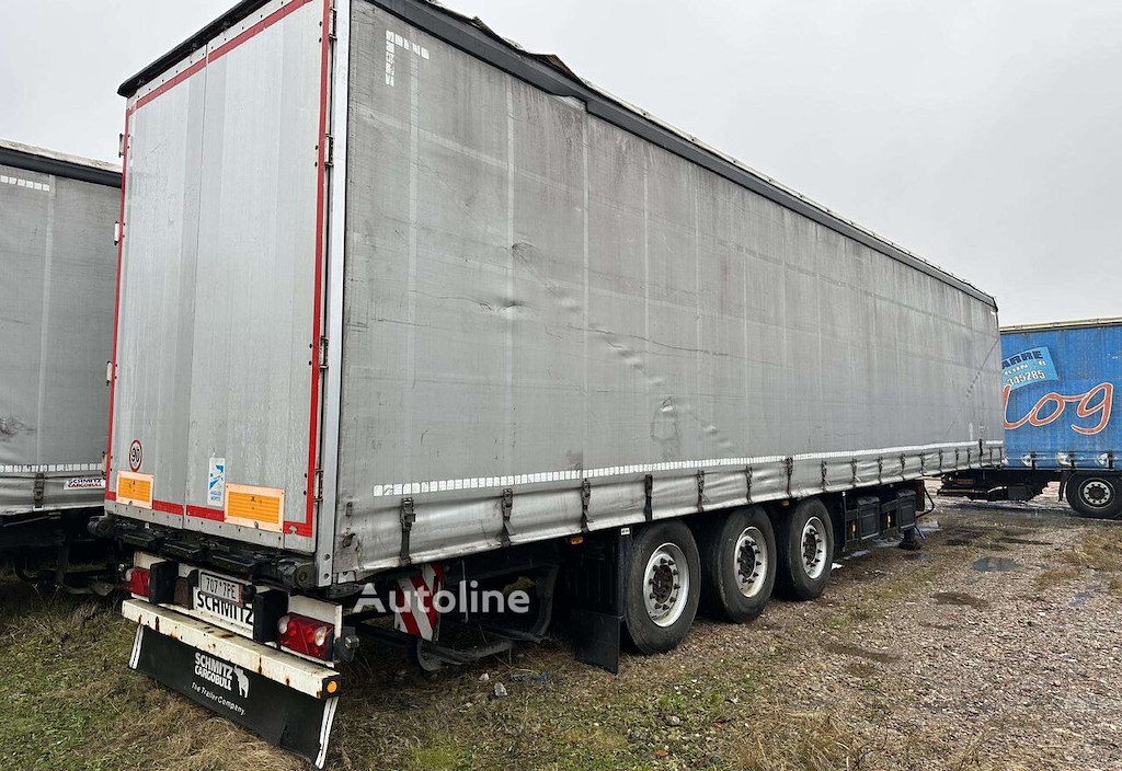 Schmitz Cargobull poluprikolica sa kliznom ceradom