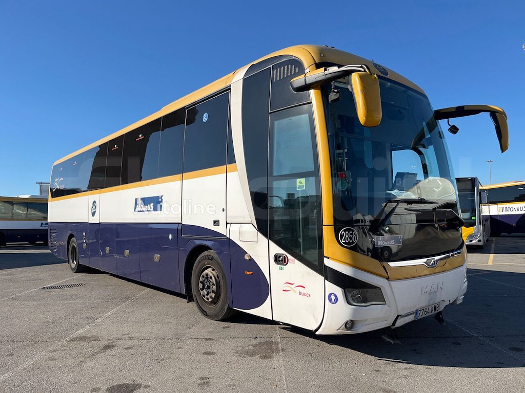 Prodaje se MAN Lion's Coach turistički autobus na aukciji