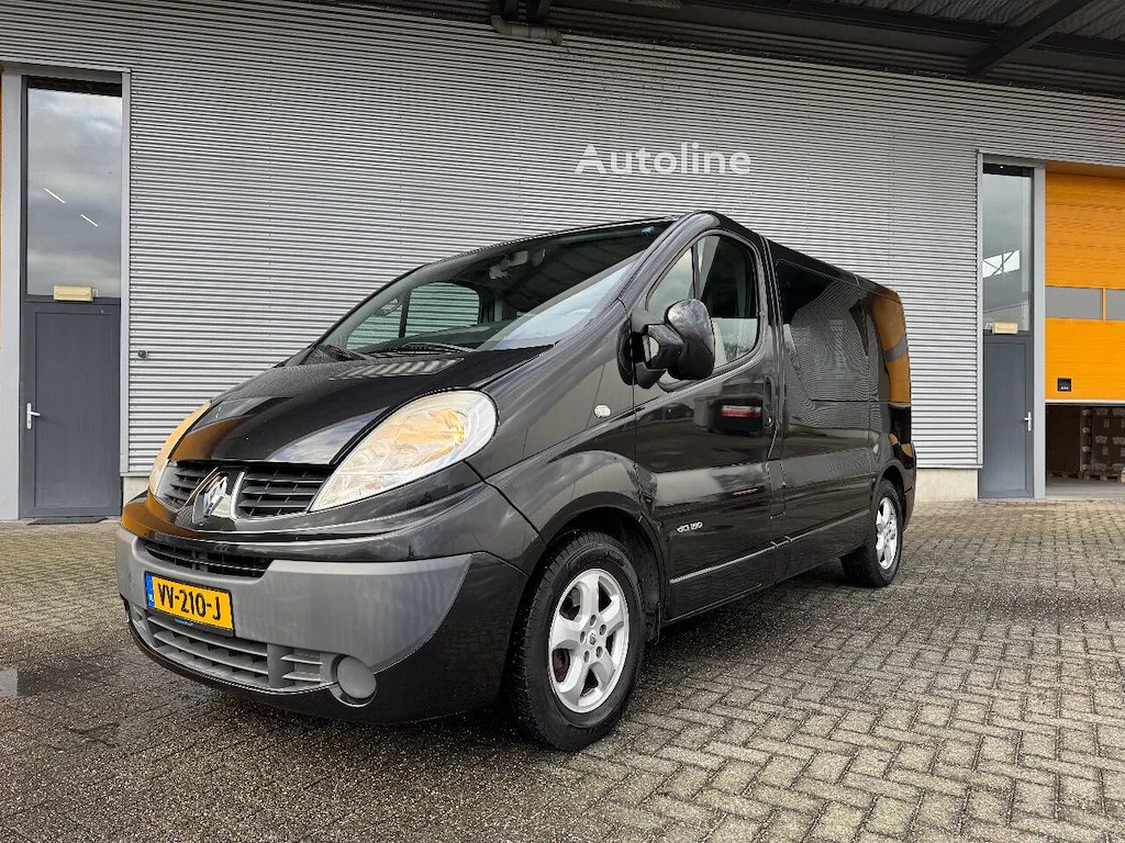 Renault Trafic 2.5 dCi T29 L1H1 150PK Automaat Rolstoelvervoer putnički minibus