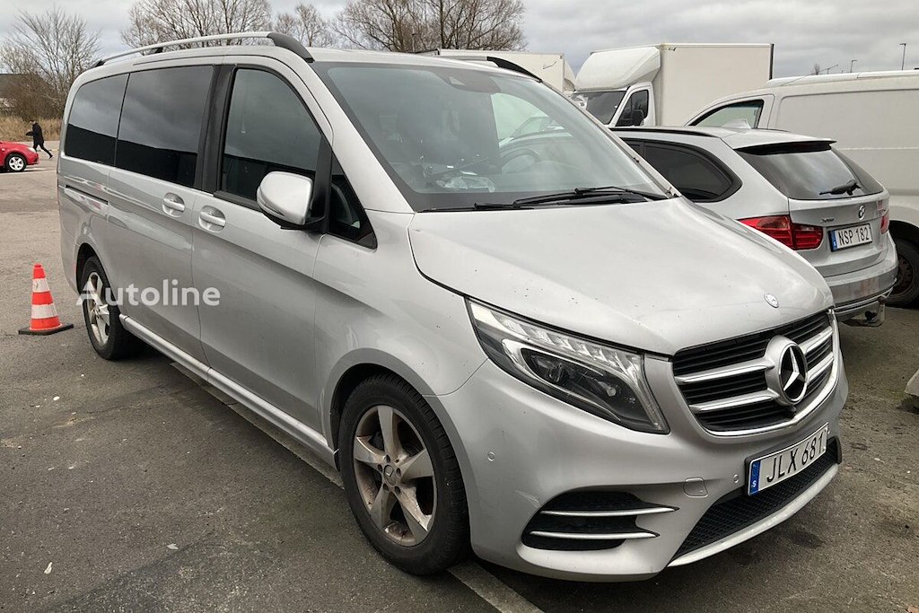 Prodaje se Mercedes-Benz V-Klass minivan na aukciji