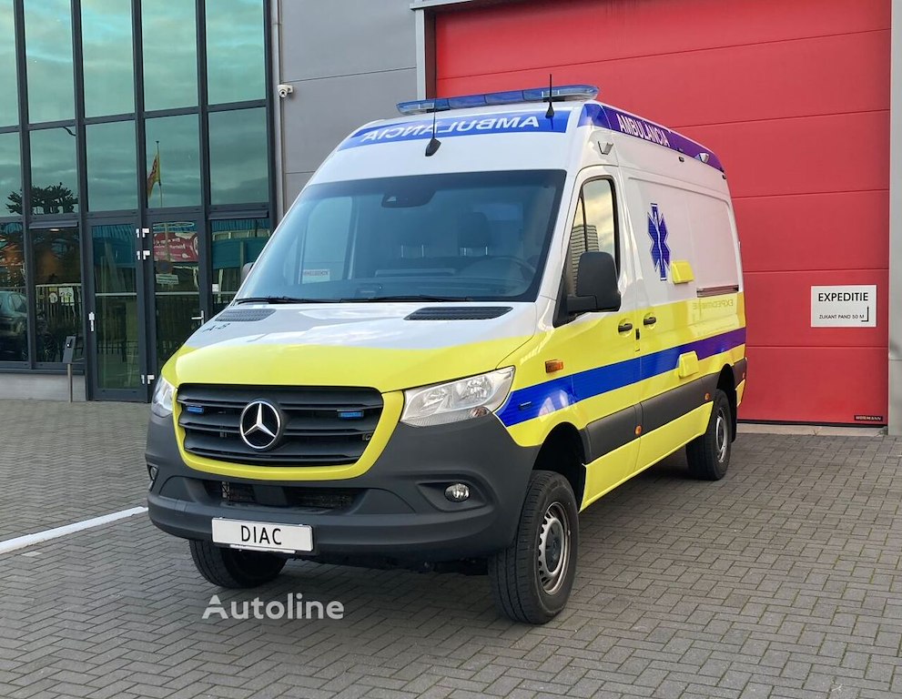 Mercedes-Benz 419 Cdi 4x4 Ambulance L2H2 vozilo hitne pomoći