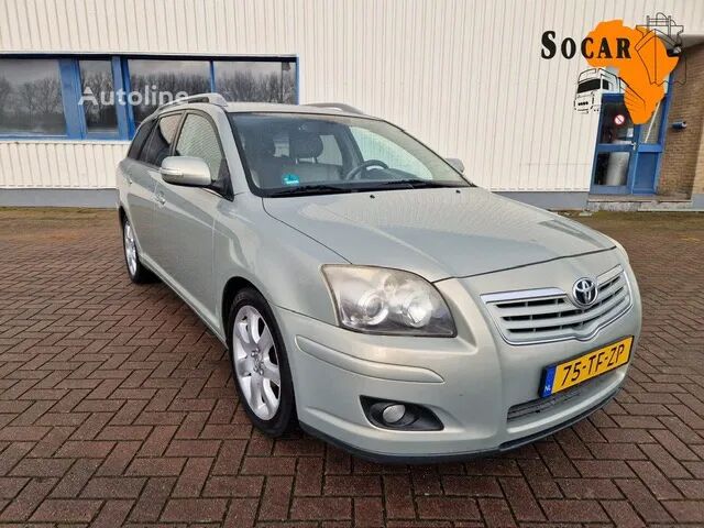 Toyota Avensis 2.0 Apk tot 11-04-2025 karavan