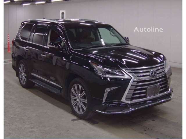 Lexus LX terenac