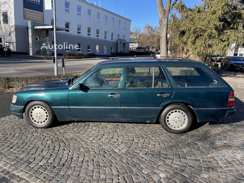 Mercedes-Benz W124 E220 T karavan