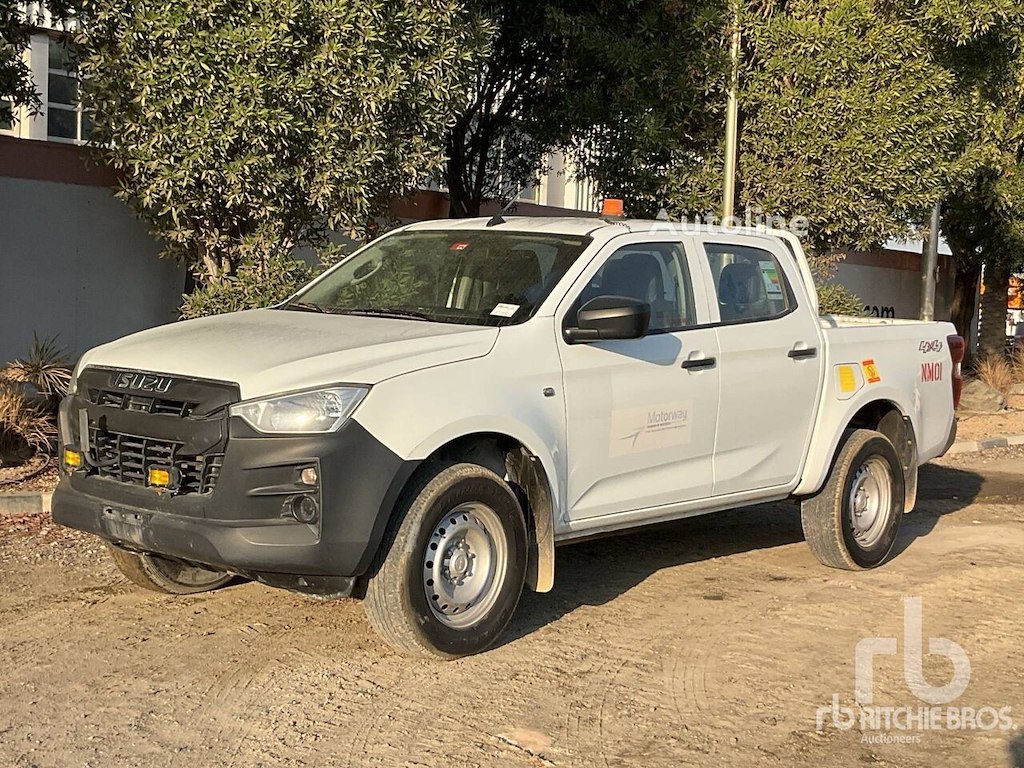 Prodaje se Isuzu D-MAX 4x4 Crew Cab pikap na aukciji