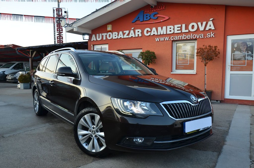 Škoda Superb Combi 2,0TDI karavan