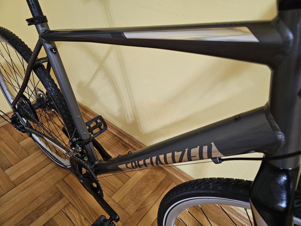 Specialized Sirrus 2X9 Hidraulika, karbon vila