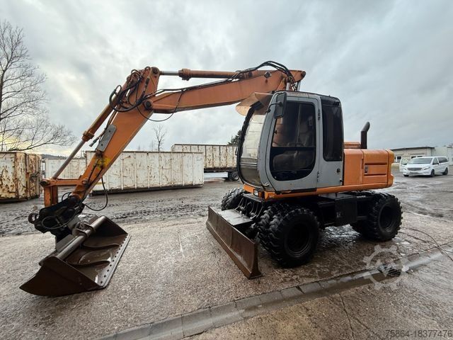 Mobilni bager
HITACHI EX135 W