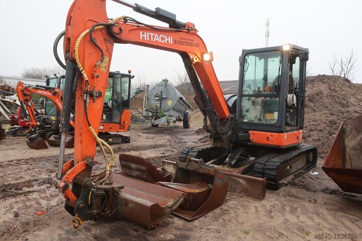 Mini bager
Hitachi ZX55U-5A CLR