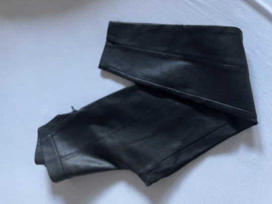 Zara kozne extra pantalone