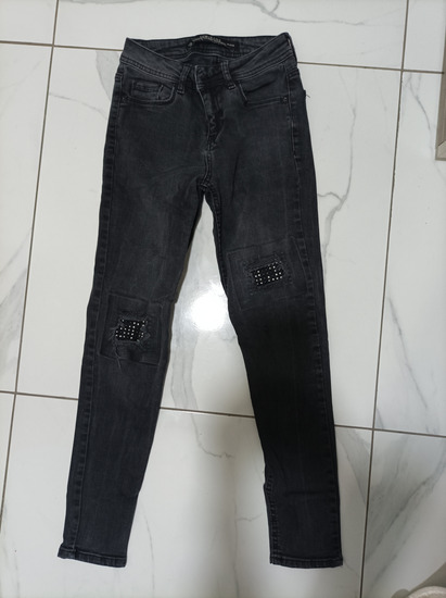 Lc WAIKIKI pantalone crne