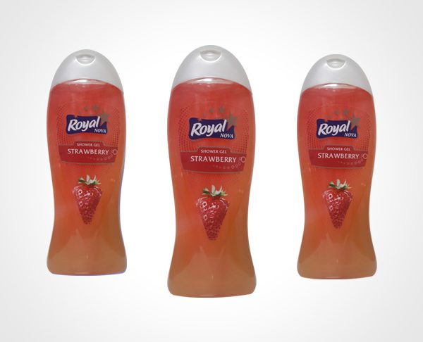 Royal Nova Strawberry kupka 500ml.