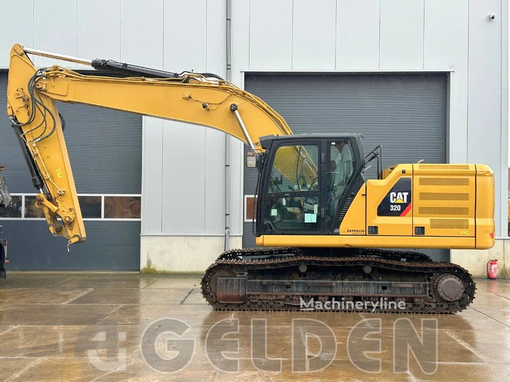 Caterpillar 320 bager guseničar