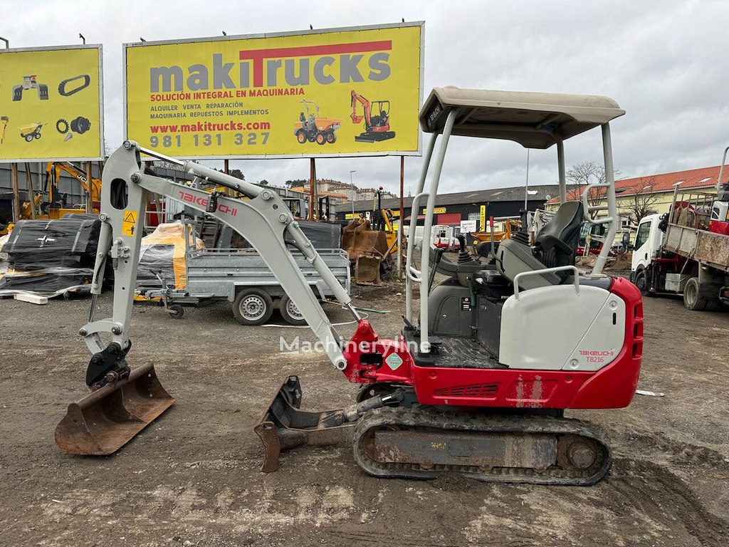 Takeuchi TB216 mini bager