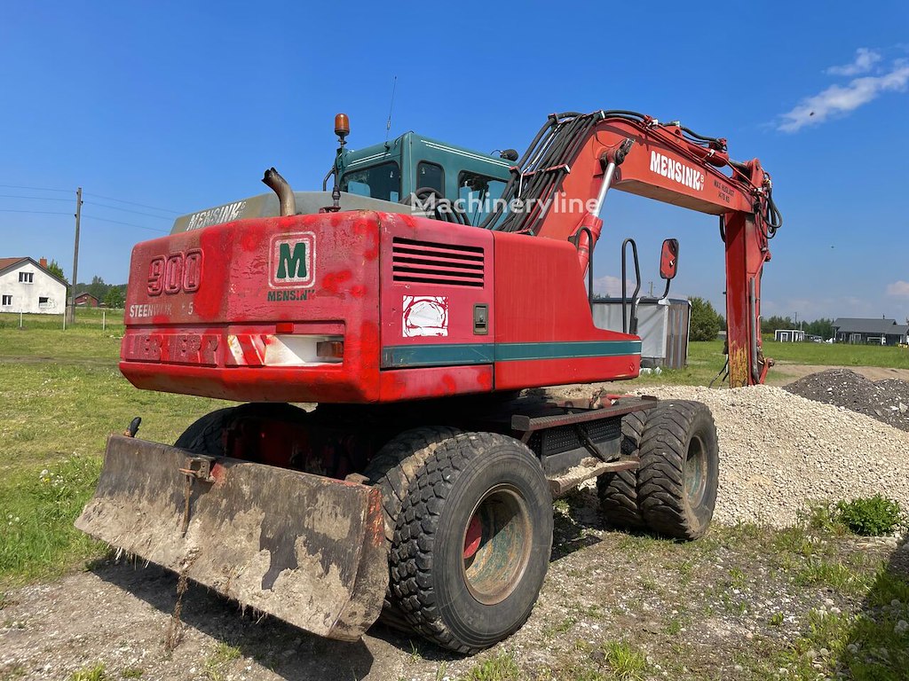 Liebherr R900 bager točkaš