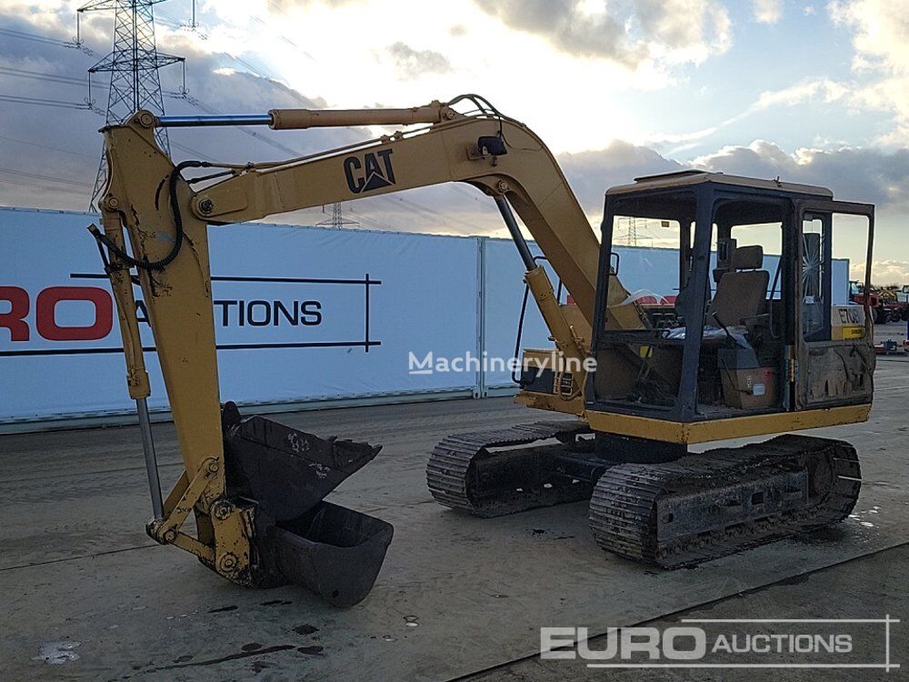 Prodaje se Caterpillar E70B mini bager na aukciji