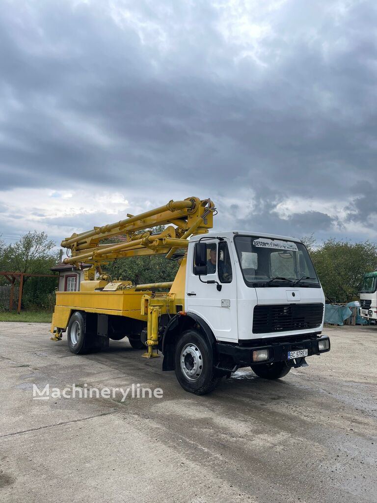 Putzmeister 24m na šasiji Mercedes-Benz pumpa za beton