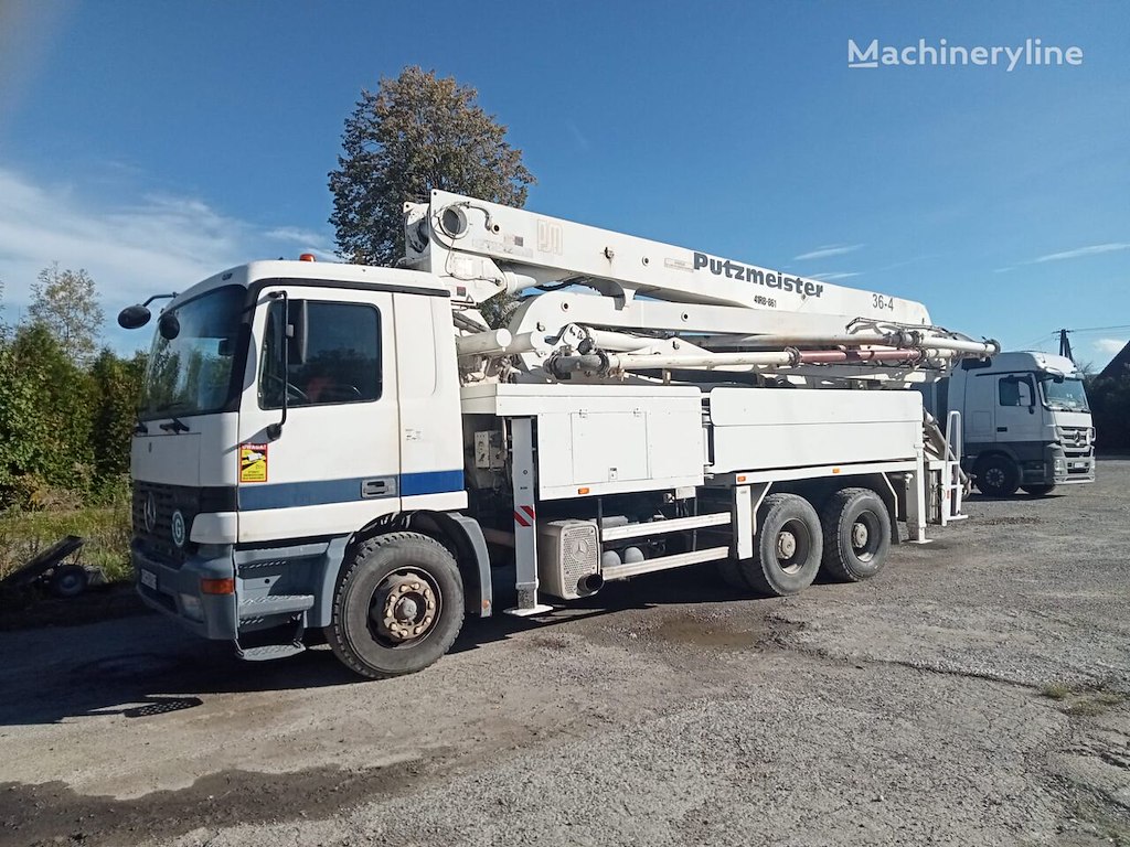 Putzmeister BSF 36-4.16H na šasiji Mercedes-Benz pumpa za beton