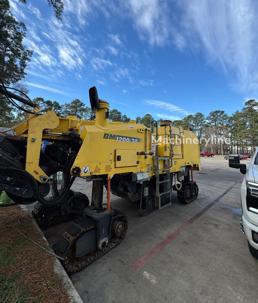 BOMAG BM 1200/30 glodalica za asfalt