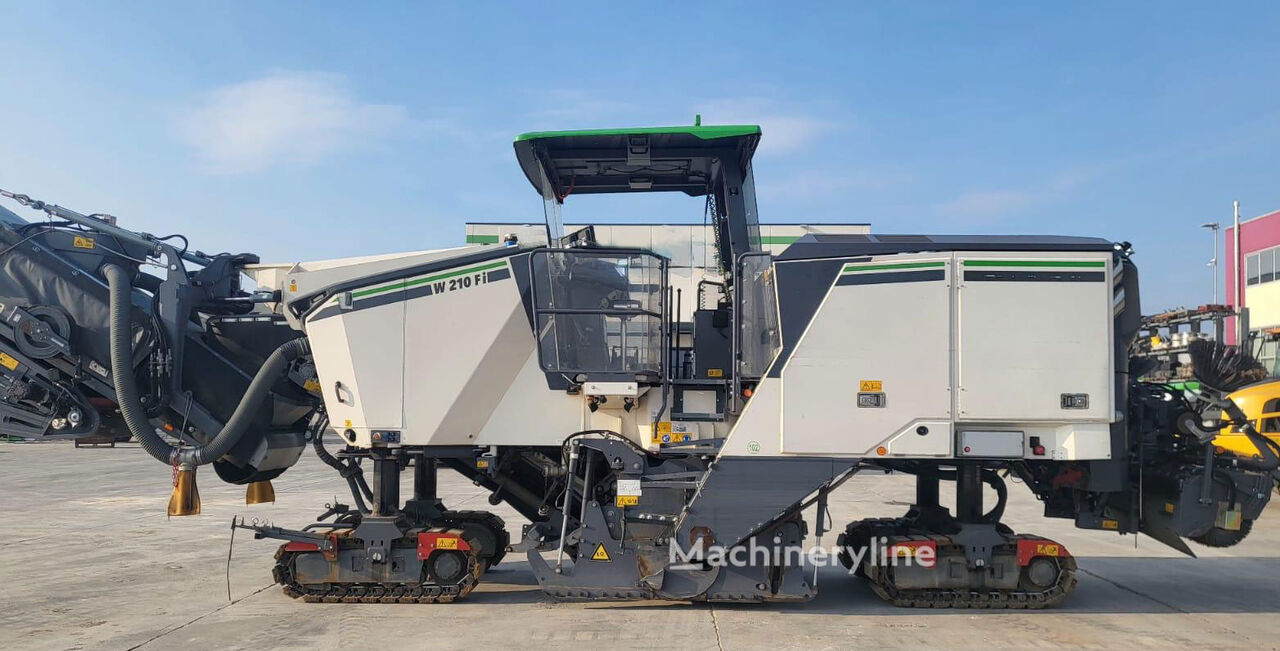 Wirtgen W 210 FI glodalica za asfalt