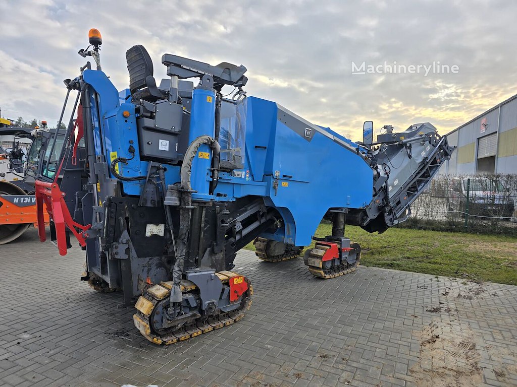 Wirtgen W100 CFi glodalica za asfalt