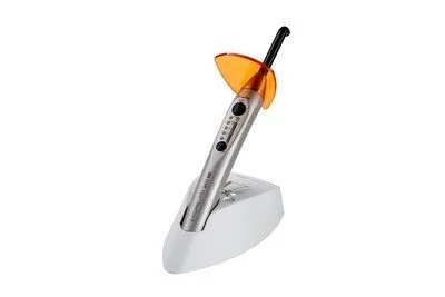 3M-Elipar Deep Cure -S Curing Light