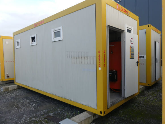 Prodaje se REF:C390D - Container isolé - module douche Finbau sanitarni kontejner na aukciji