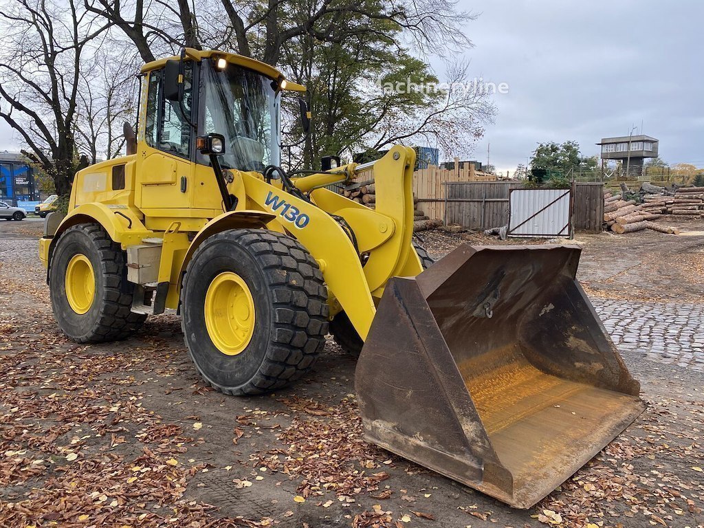 Fiat-Kobelco W130 prednji utovarivač