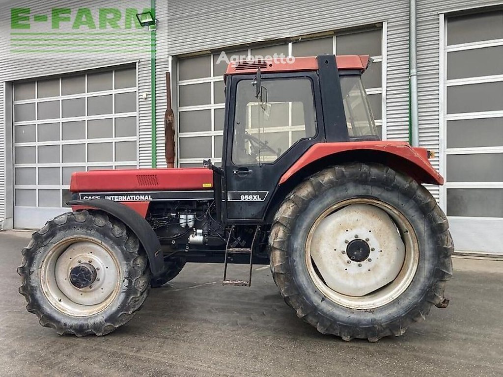 Case IH 956 xl traktor točkaš