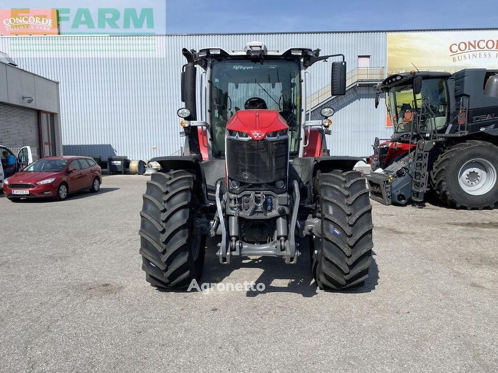 Massey Ferguson mf 8s.225 dyna 7 exclusive Exclusive traktor točkaš